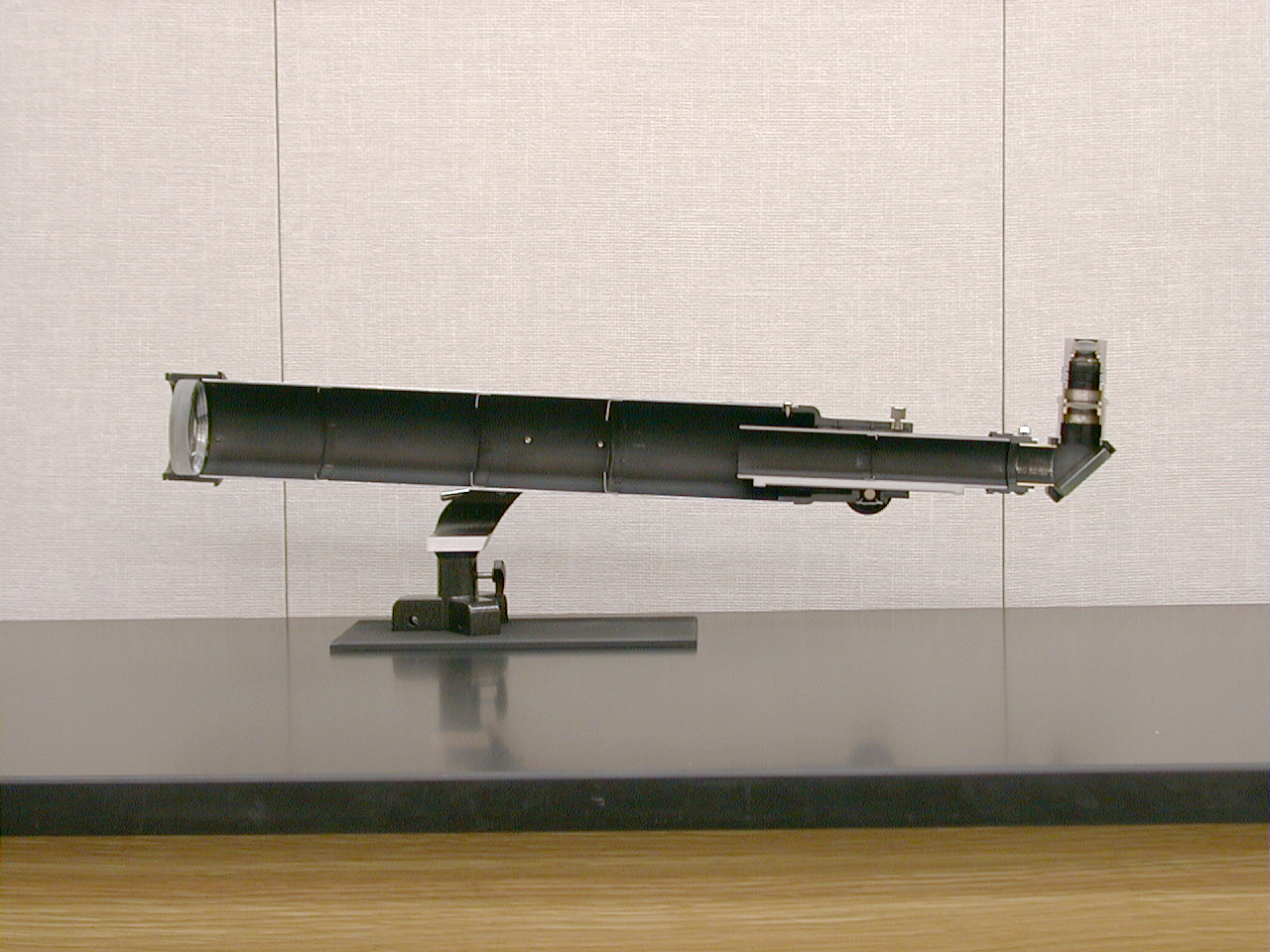 Telescope-Schmidt-Cassegrainian | Physics Instructional Resource Team